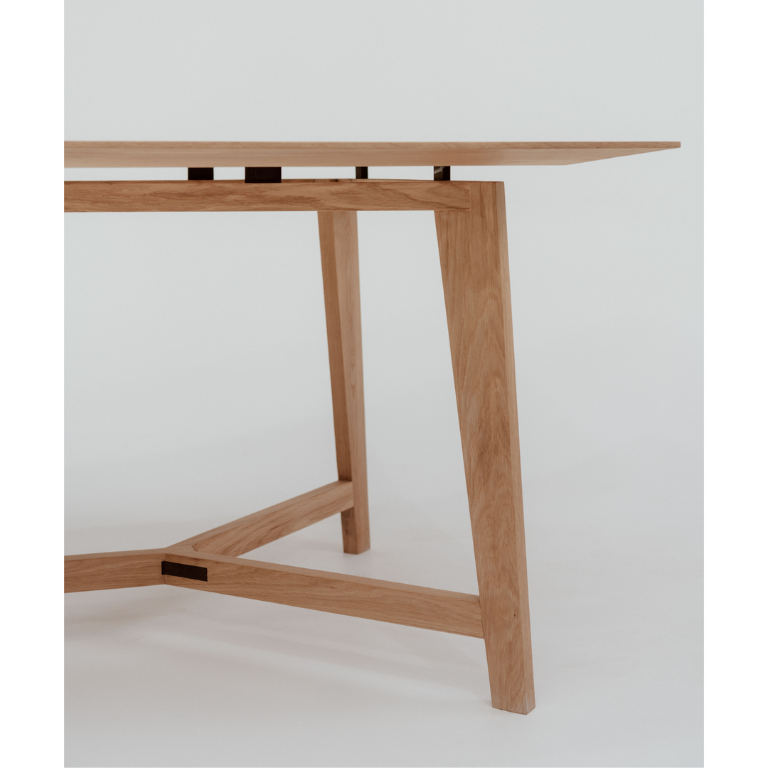 Bhojan Dining Table – Art of Curation