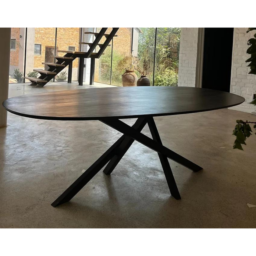 Hunter Dining Table – Art of Curation