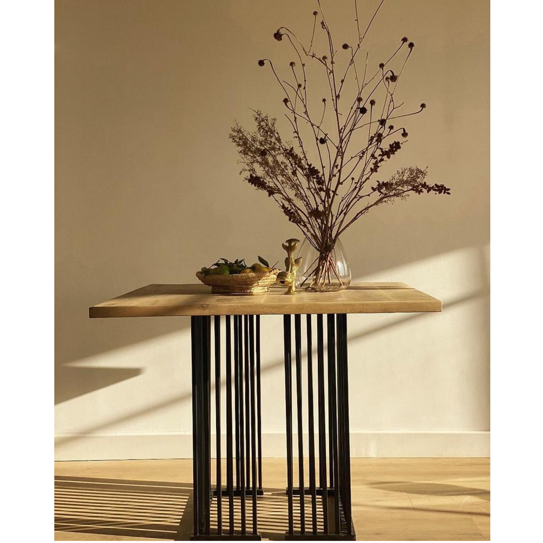 Barcode Table – Art of Curation